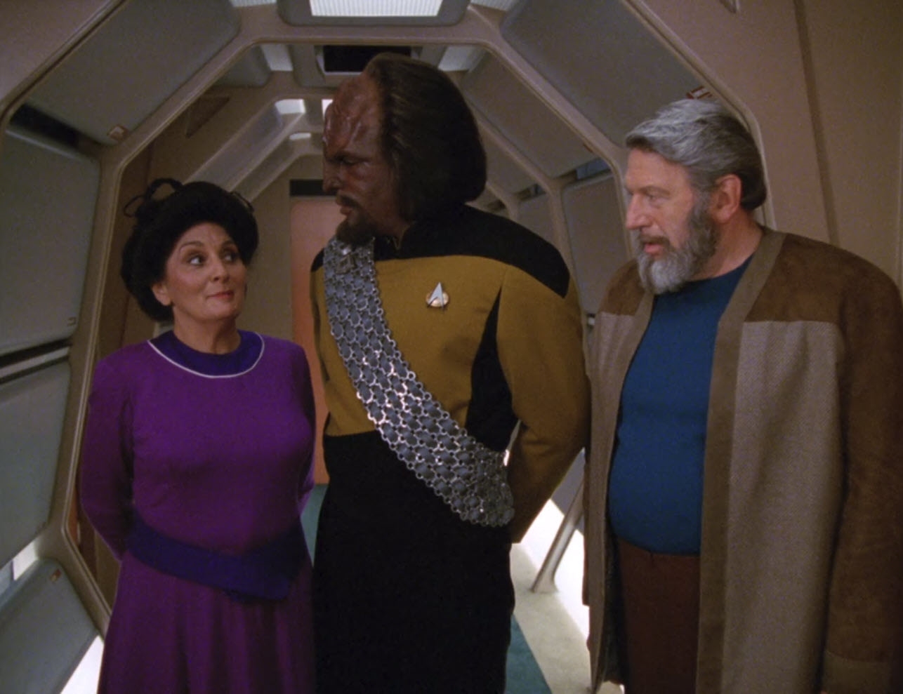 Retro TV Review: Star Trek TNG SSN 4 Episode Two: Family – Late to the ...