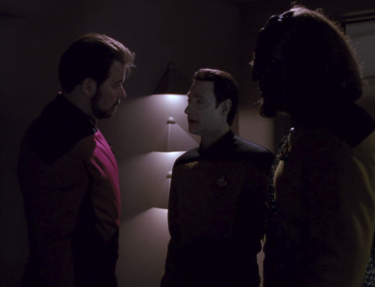 Retro TV Review: Star Trek TNG SSN 5 Episode Five: Disaster – Late to ...