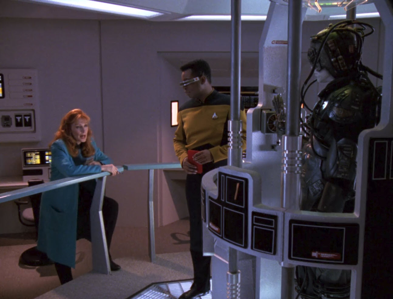 Retro TV Review: Star Trek TNG SSN 5 Episode Twenty Three: I Borg ...