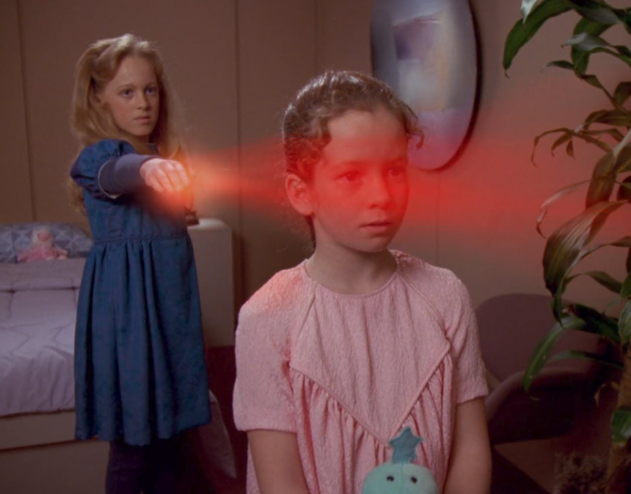 Retro TV Review: Star Trek TNG SSN 5 Episode Twenty Two: Imaginary ...