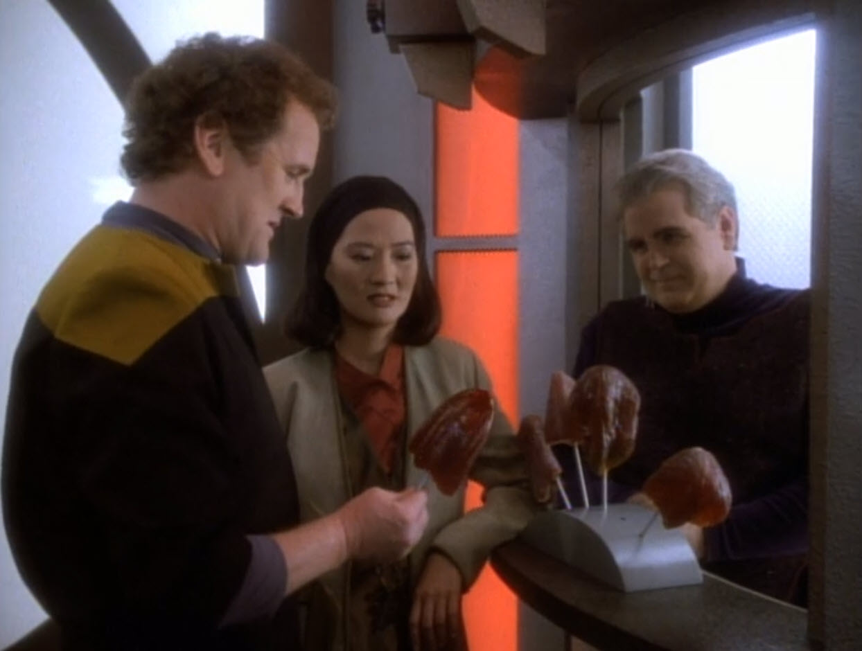 Retro TV Review: Star Trek DS9 SSN One Episode Nineteen: In The Hands ...