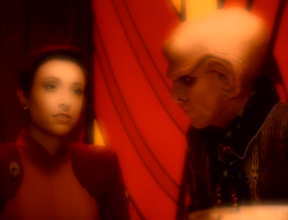 Retro TV Review: Star Trek DS9 SSN Three Episode Sixteen Prophet Motive ...