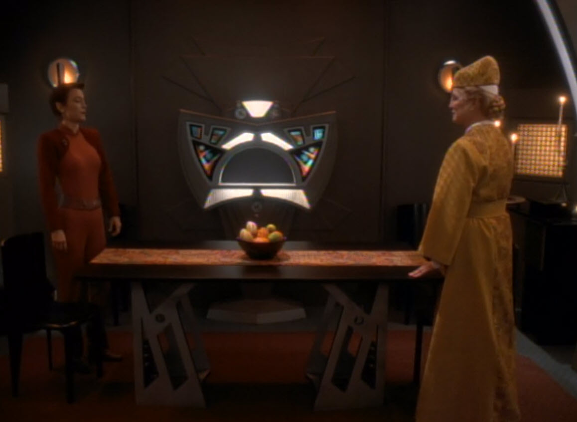 Retro TV Review: Star Trek DS9 SSN Three Episode Twenty-Four: Shakaar ...