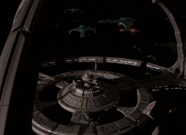 Retro TV Review: Star Trek DS9 SSN Four Season Premier. Episode One ...