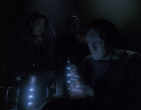 Retro TV Review: Star Trek DS9 SSN 7 Episode Twenty-Five: The Series ...