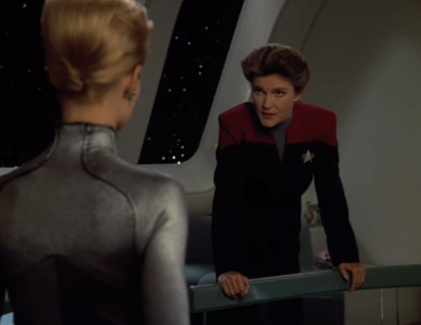 Retro TV Review: Star Trek Voyager SSN 4 Episode Three: Day of Honor ...