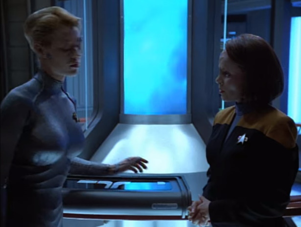 Retro TV Review: Star Trek Voyager SSN 4 Episode Three: Day of Honor ...