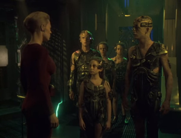 Retro TV Review: Star Trek Voyager SSN 6 Episode Sixteen: Collective ...
