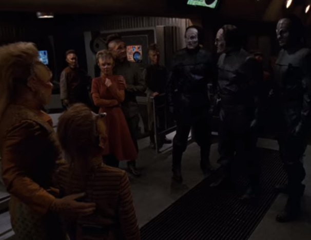 Retro TV Review: Star Trek Voyager SSN 7 Episodes Twenty-Two: Homestead ...