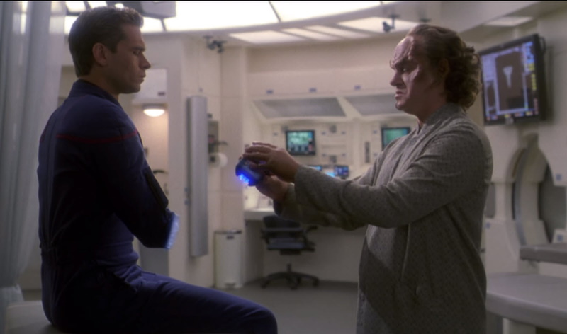 Retro TV Review: Star Trek Enterprise Season Two Episode Eight: The ...